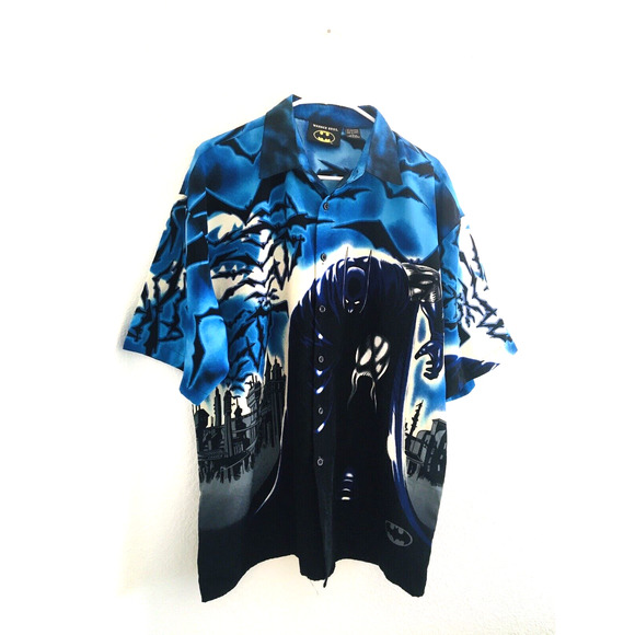 Warner Bros. | Shirts | Vintage Y2k Batman All Over Print Marvel Button ...